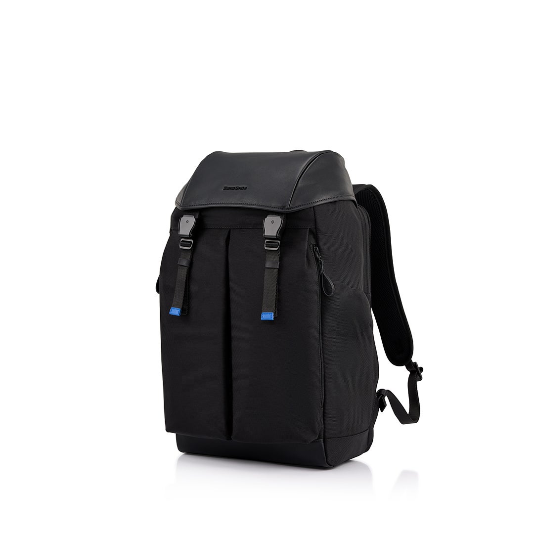 Flap Backpack 15.6" In Black | Underscore